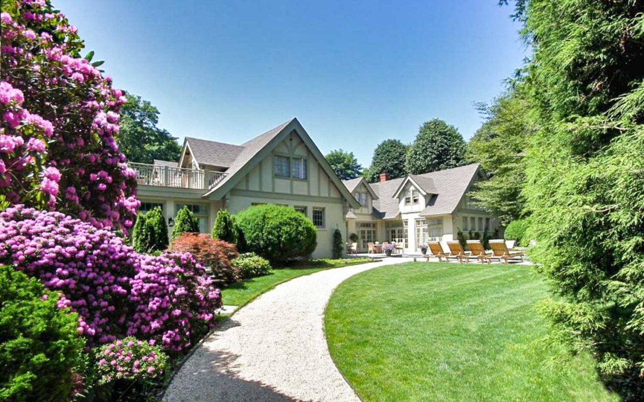 32 Luxury Hotels & Cool Places to Stay in the Hamptons - The New York ...